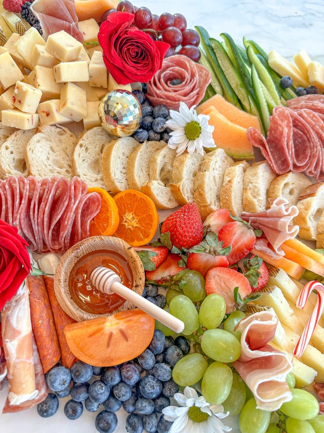 Charcuterie | Berries + Honey Charcuterie Online Ordering